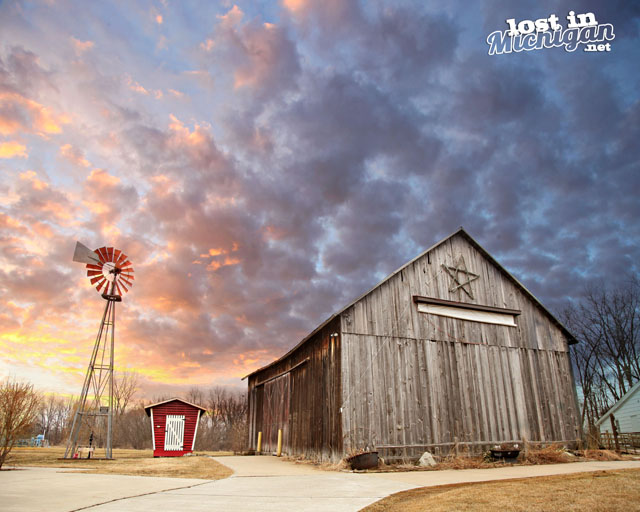 The Barn in Bridgeport - Lost In Michigan