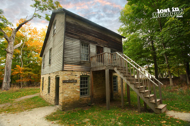 The Doctor's House - Lost In Michigan